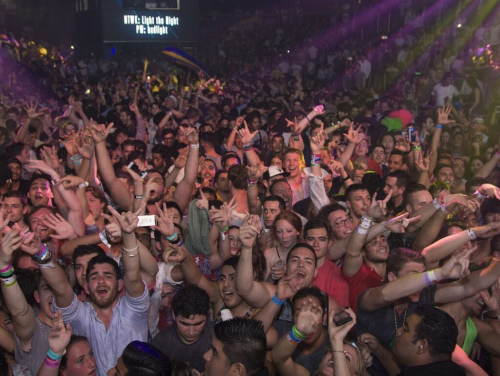 ¿Dónde está la fiesta? Cancun Spring Break ve una caída inesperada en ...