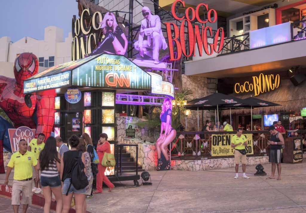 ¿Vale la pena Coco Bongo? Aquí está la verdad en el programa más ...