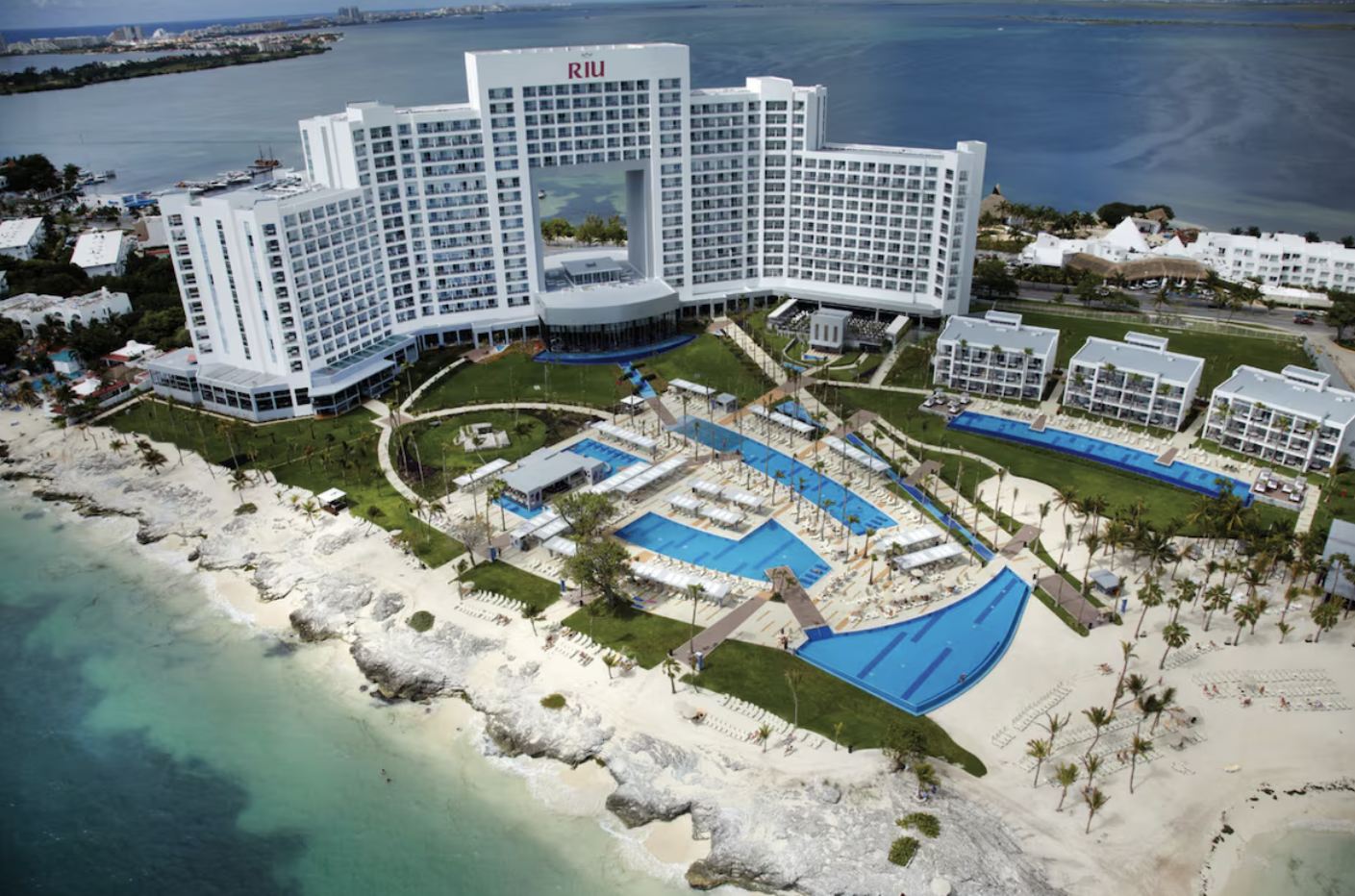 ¿Cuál de los 5 hoteles RIU en Cancún es adecuado para ti? Esto es lo ...
